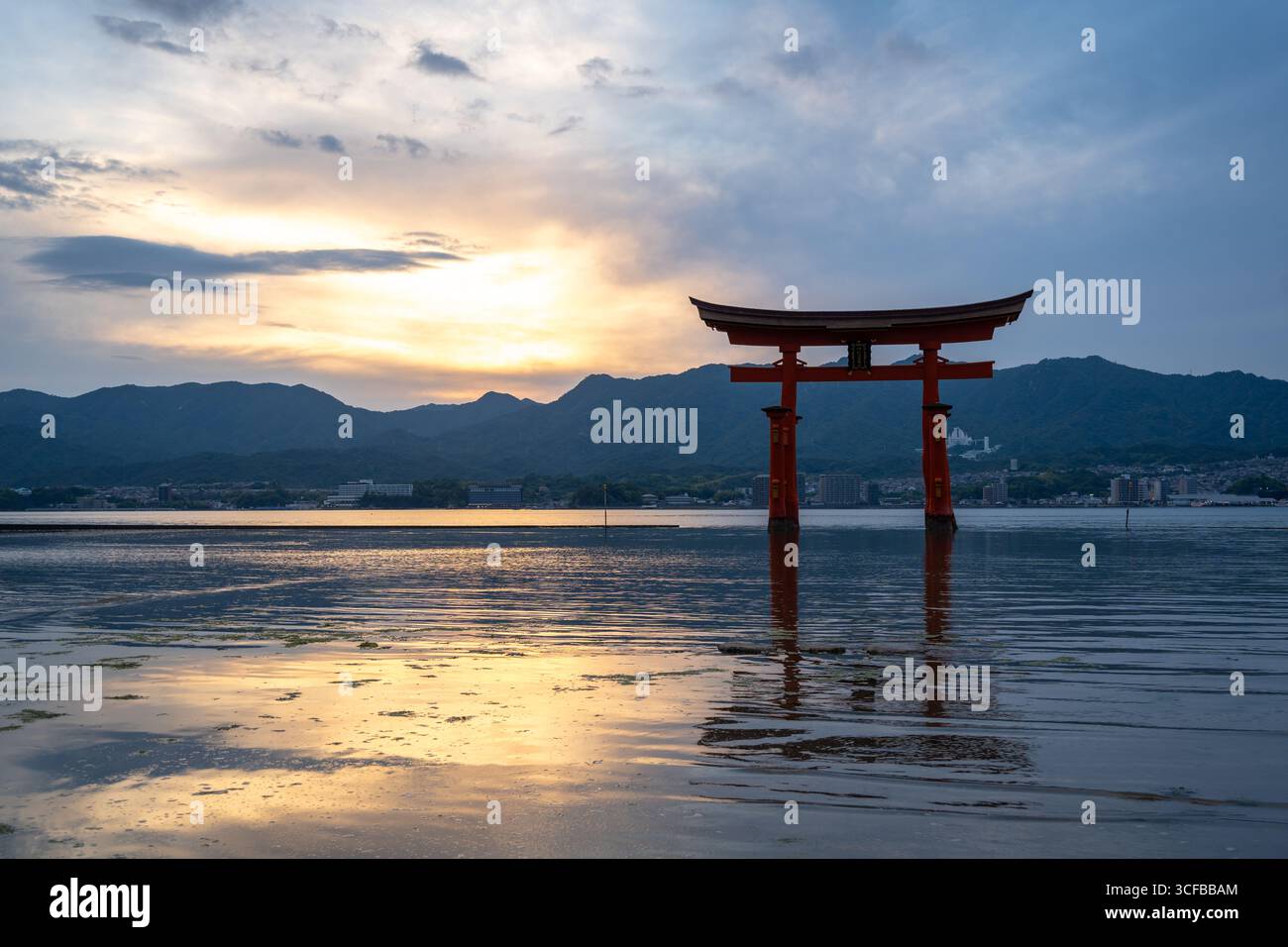The famous floating torii gate of Itsukushima jinja - shrine - at ...