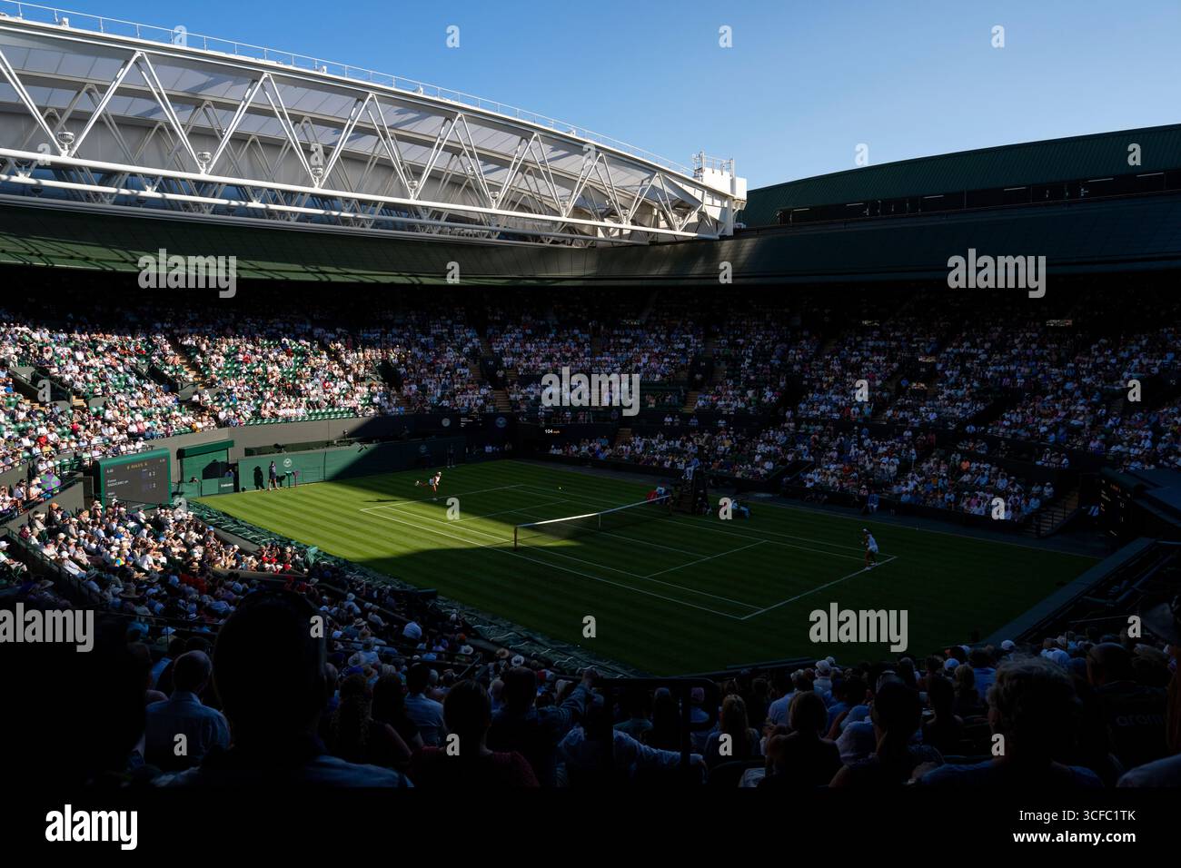 Emma Raducanu (GBR) and Mimi Xu (GBR) on No.1 Court at The ...