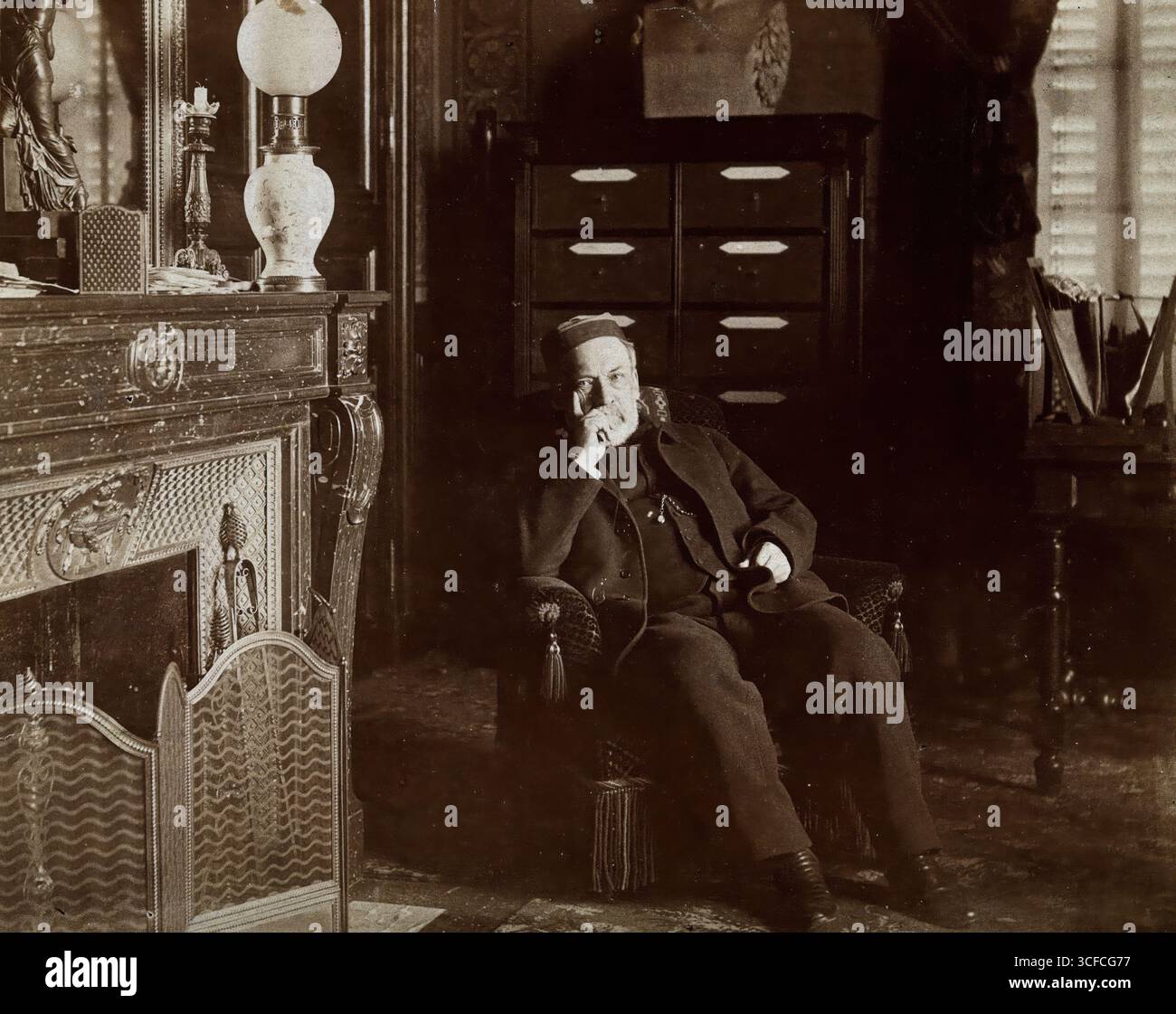 19th century interior pasteur hi-res stock photography and images - Alamy