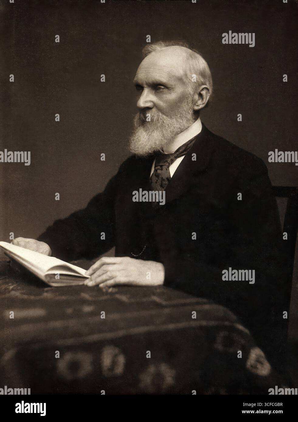 Lord william thomson hi-res stock photography and images - Alamy