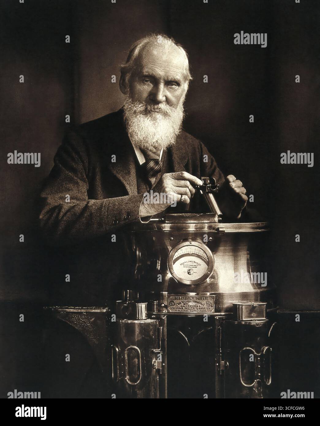 Lord william thomson hi-res stock photography and images - Alamy