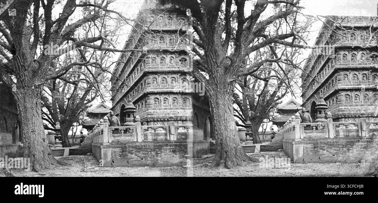 John thomson china Black and White Stock Photos & Images - Alamy