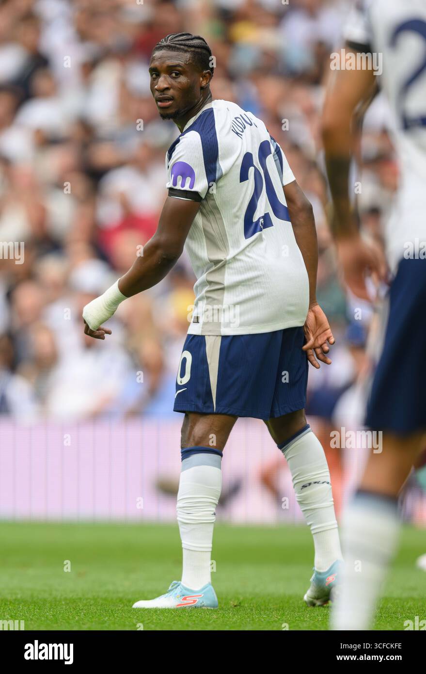 Tottenham Hotspur v Burnley - Premier League - London Tottenham's ...