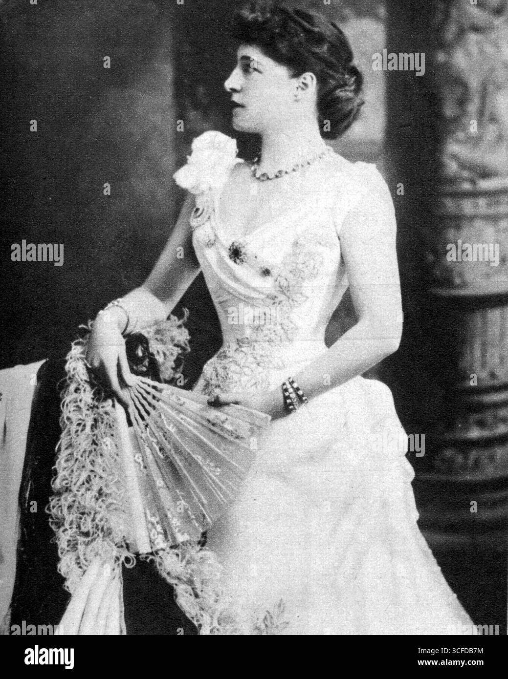 Lily Langtry "The Jersey Lily" daughter of a Dean of Jersey, friend of ...