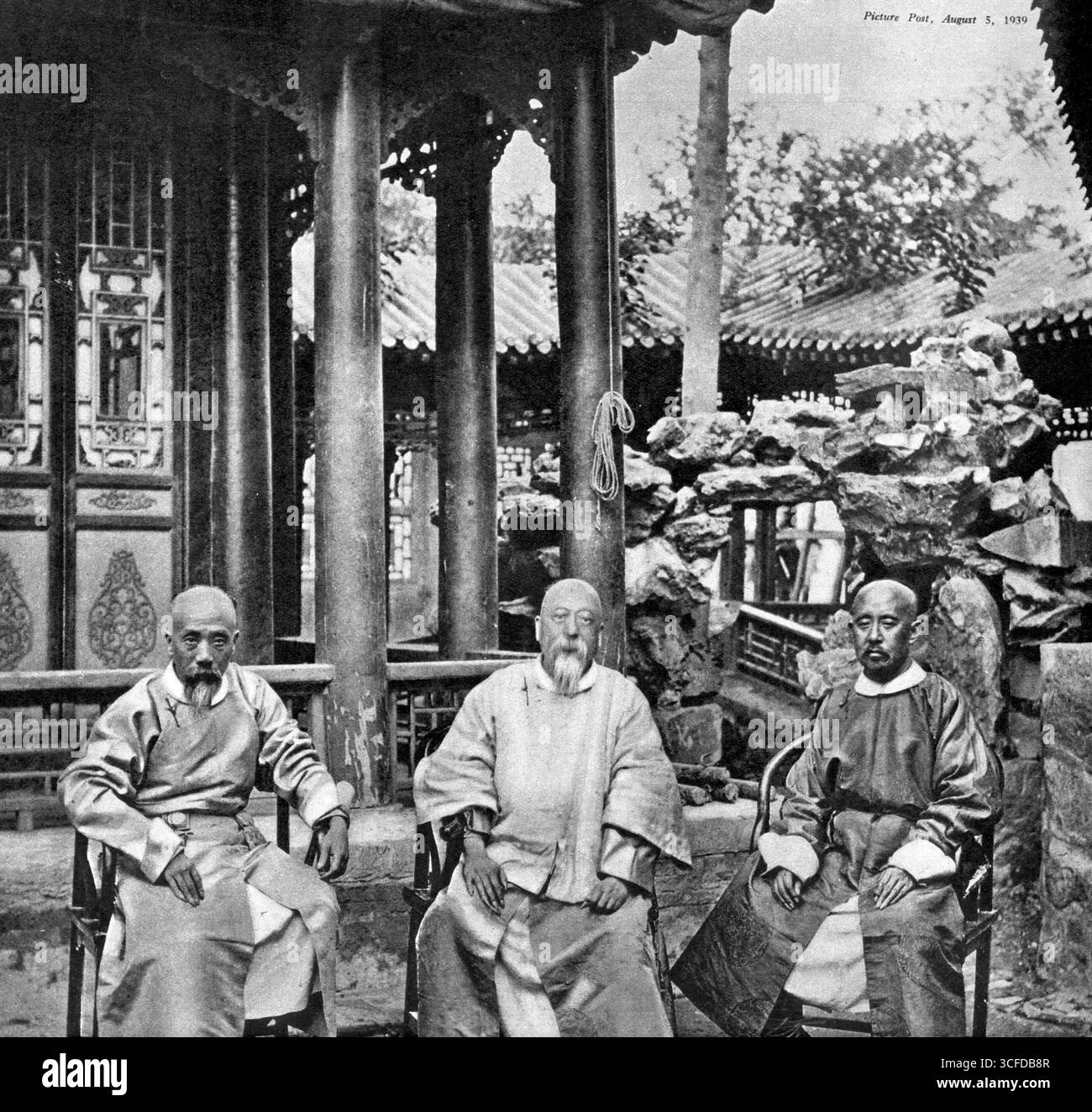 Awakening china Black and White Stock Photos & Images - Alamy