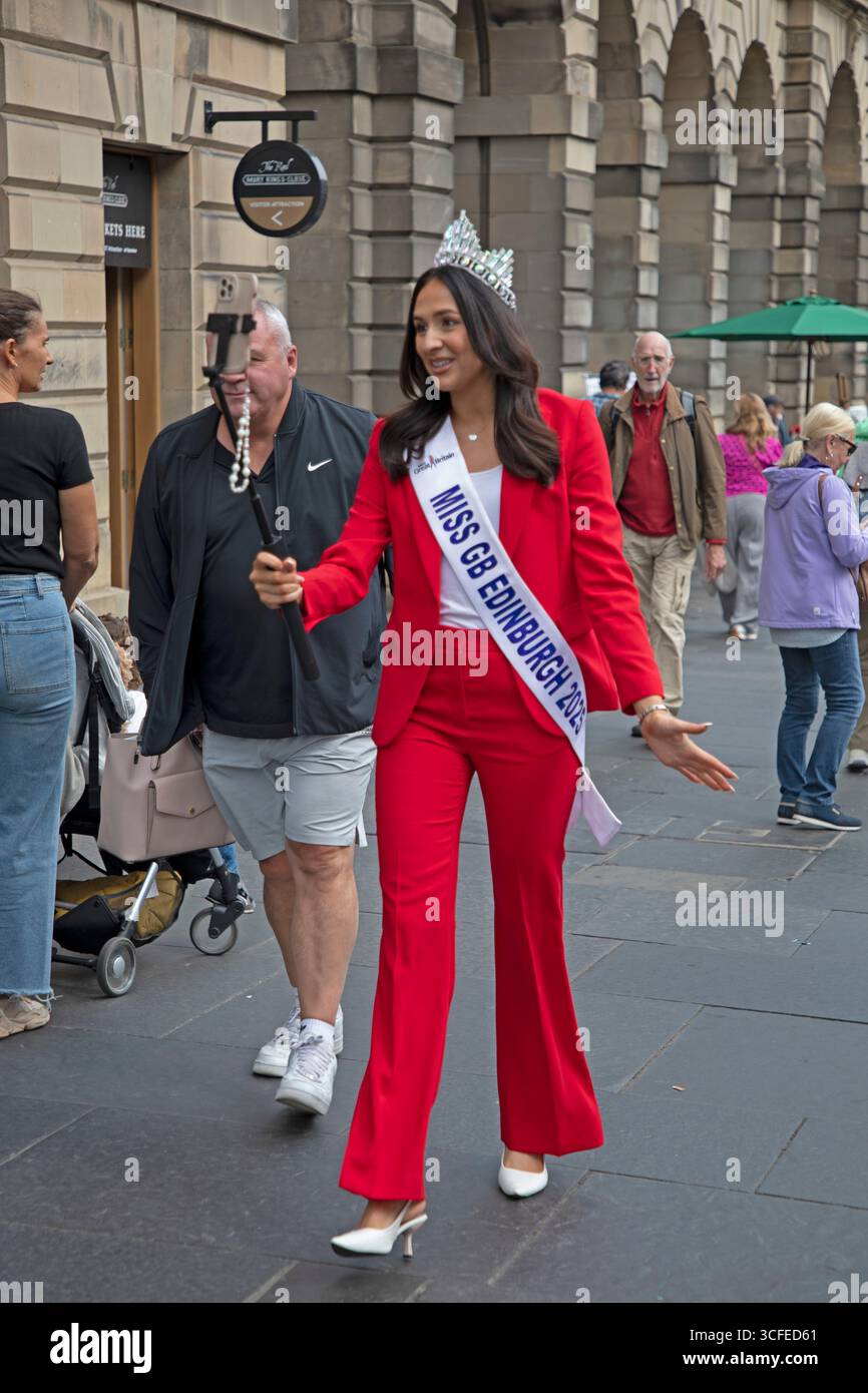 Friday 17th october 2025 hi-res stock photography and images - Alamy