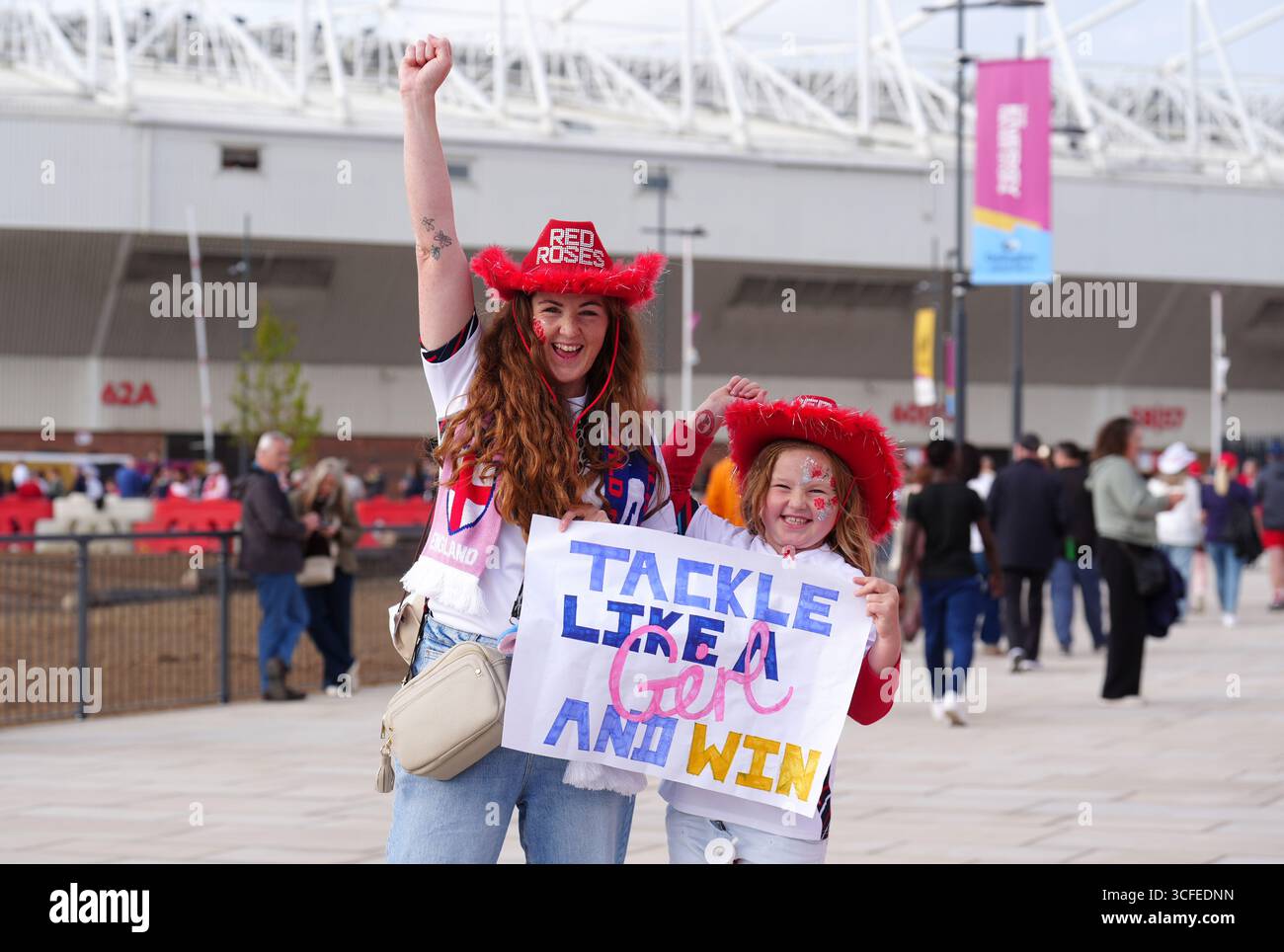 England fans ahead of the Women's Rugby World Cup 2025 Pool A match at ...