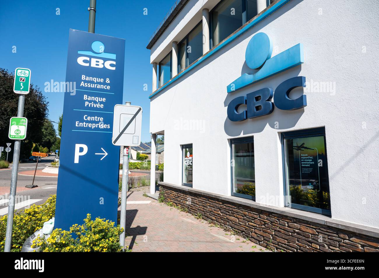 Credit banque cera hi-res stock photography and images - Alamy
