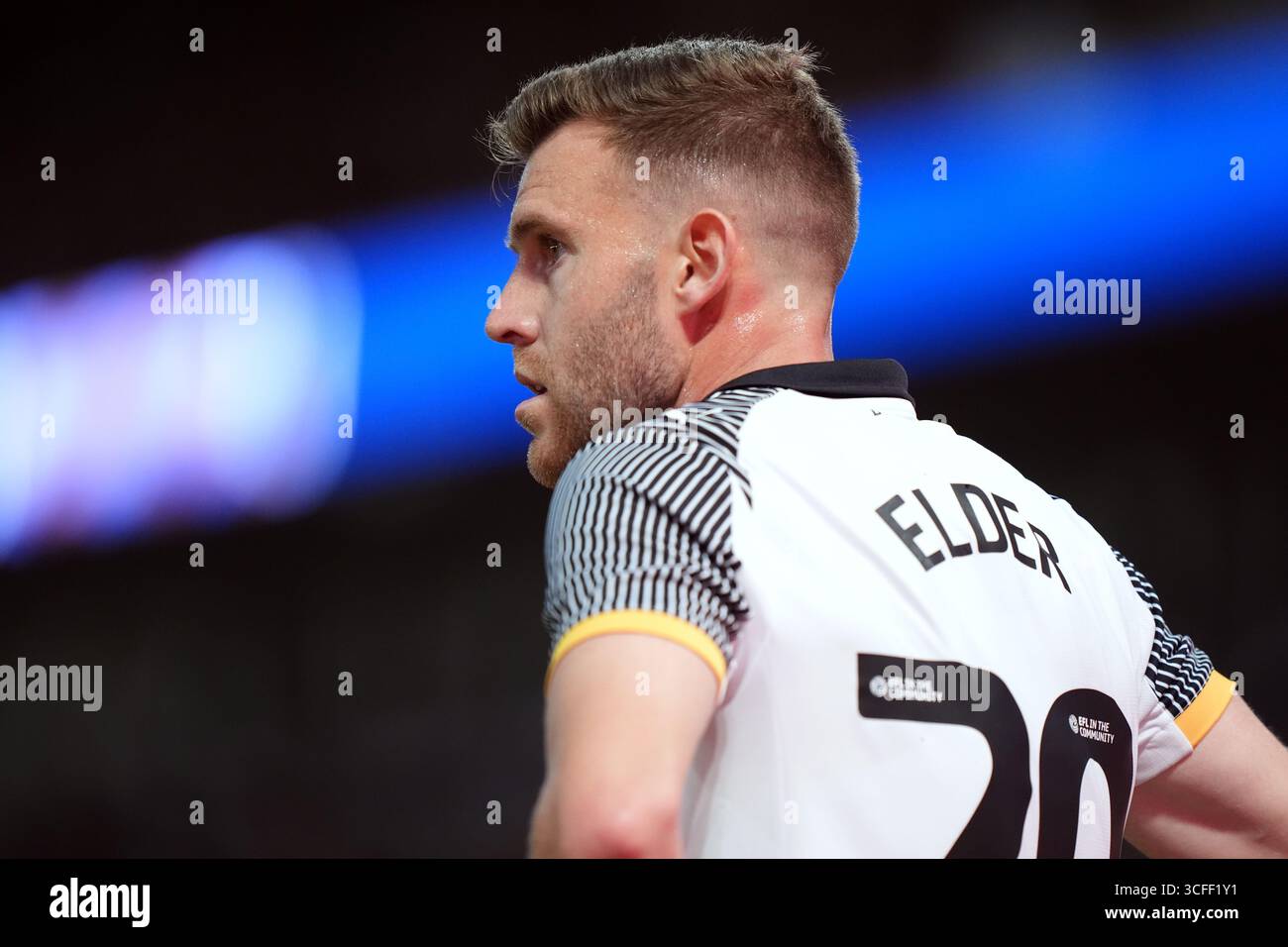 Derby County's Callum Elder during the Sky Bet Championship match at ...
