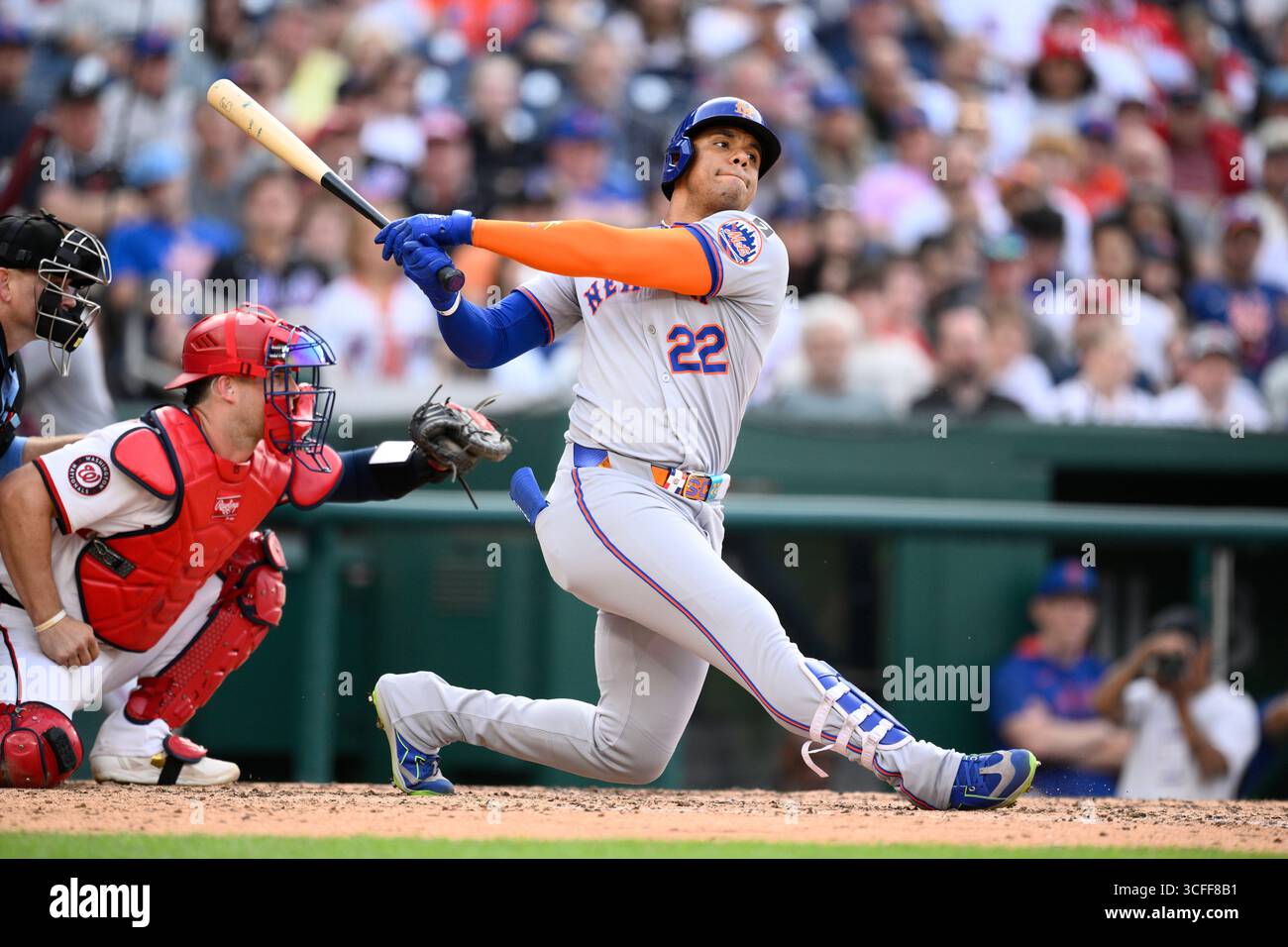 New York Mets' Juan Soto in action during a baseball game against the ...