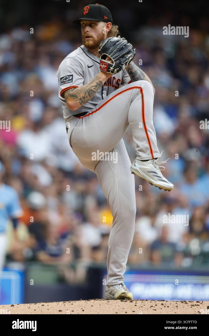 San Francisco Giants starting pitcher Carson Whisenhunt throws during ...