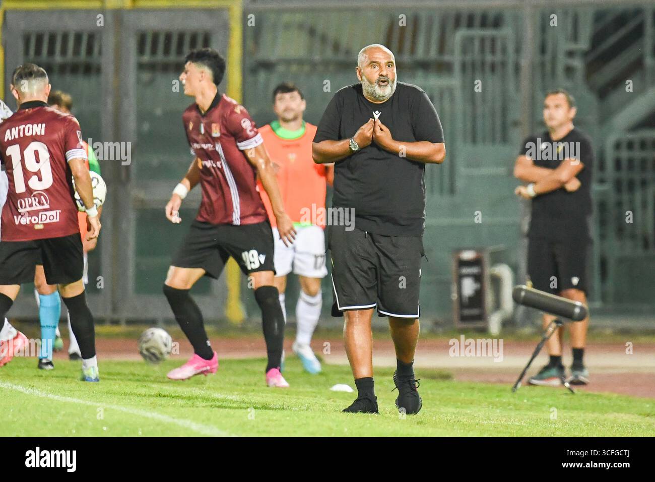Head Coach Fabio Liverani (Ternana) during US Livorno vs Ternana Calcio ...