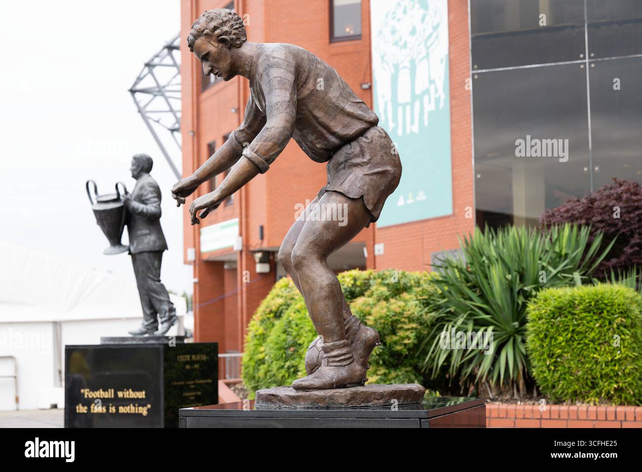 Jimmy johnstone hi-res stock photography and images - Alamy