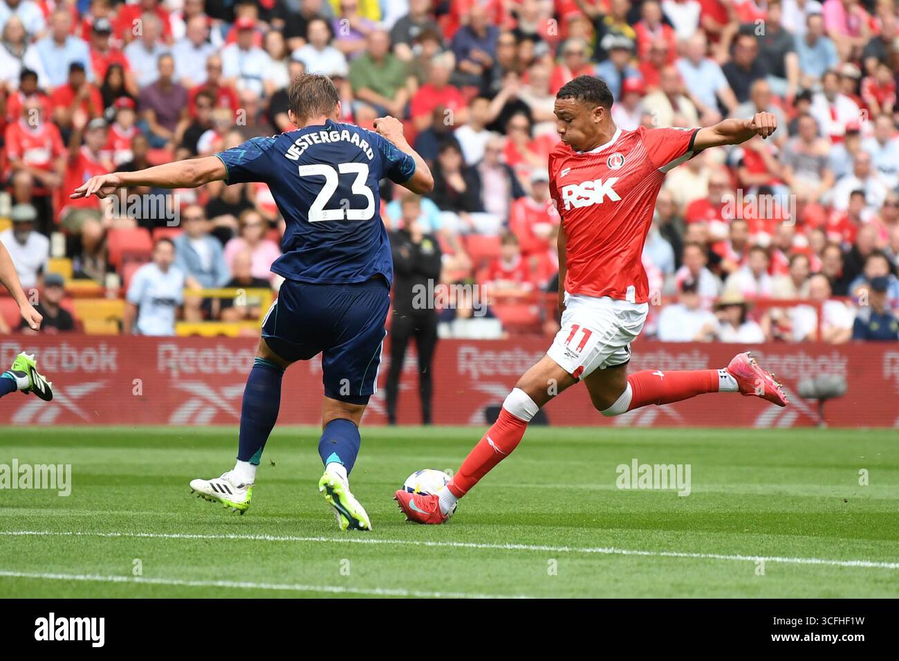 London, England. 23rd Aug 2025. Miles Leaburn shoots during the Sky Bet ...