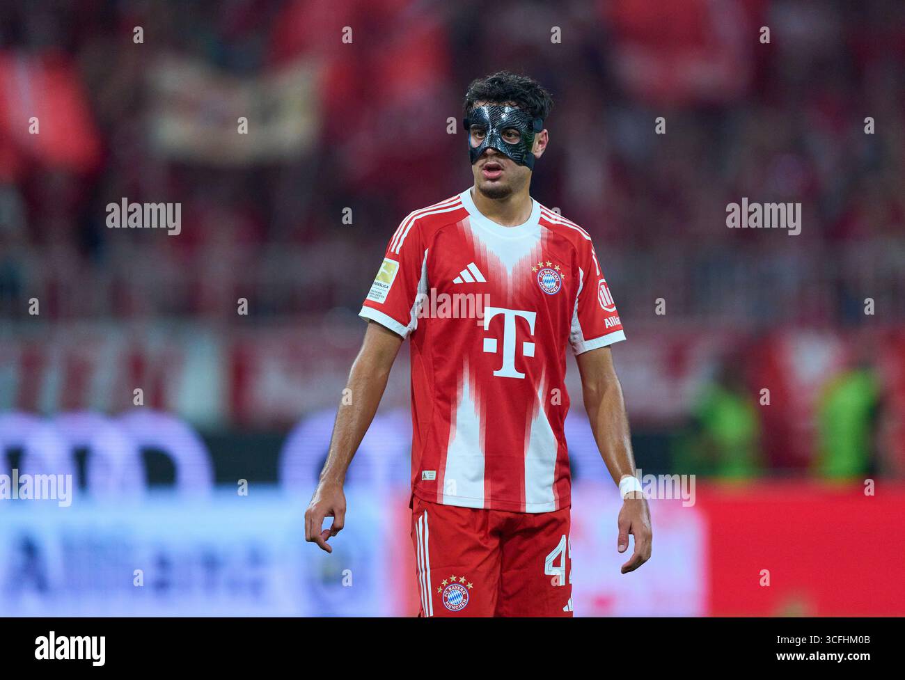 Aleksandar Pavlovic, FCB 45 in the match FC BAYERN MueNCHEN - RB ...