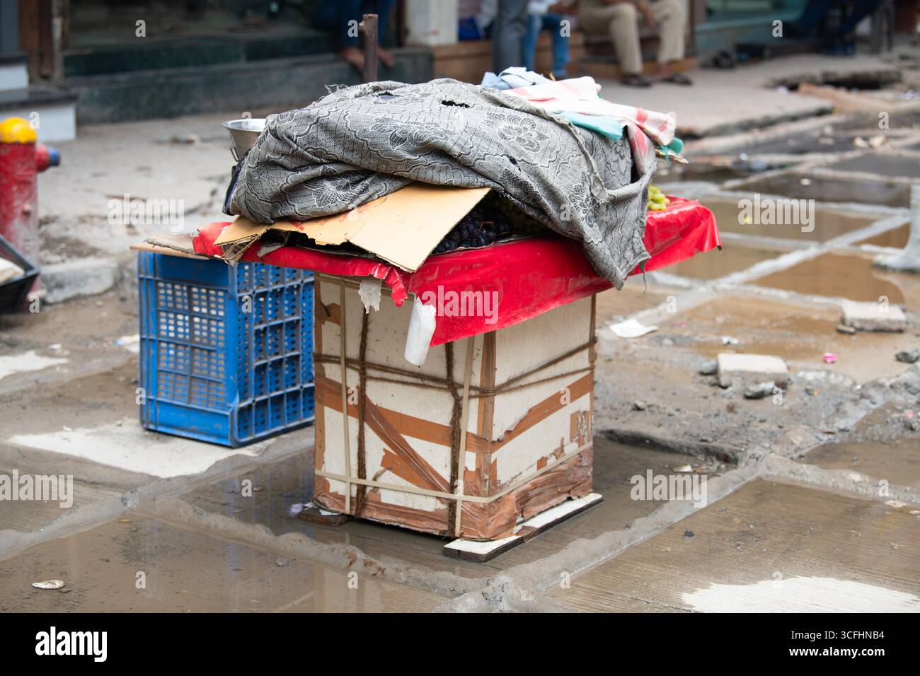 Market Stall With Grape Fruits Covered With Fabric, Crawford Market In ...