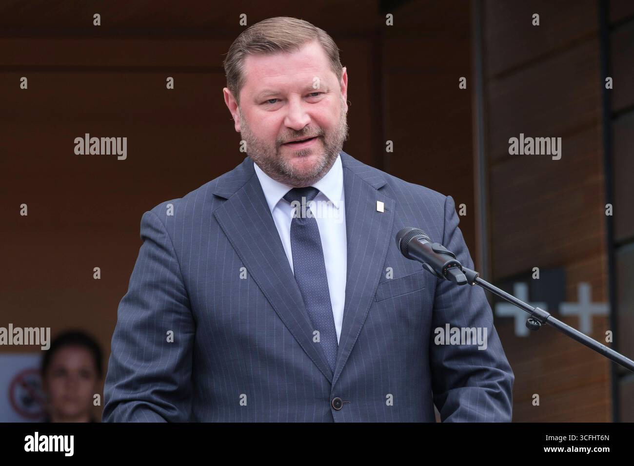 Ein Jahr nach dem terroristischen Anschlag in Solingen wird am Samstag ...