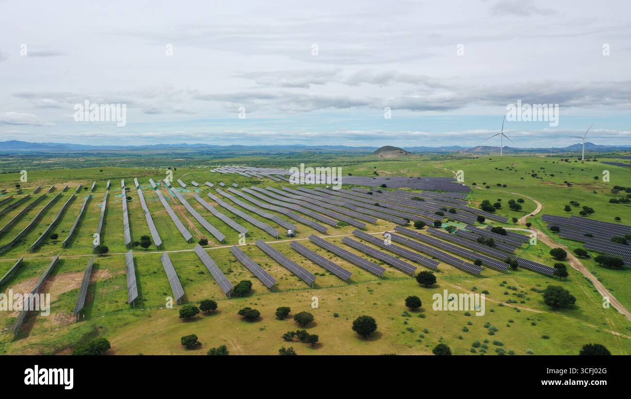 (250823) -- HINGGAN LEAGUE, Aug. 23, 2025 (Xinhua) -- An aerial drone ...