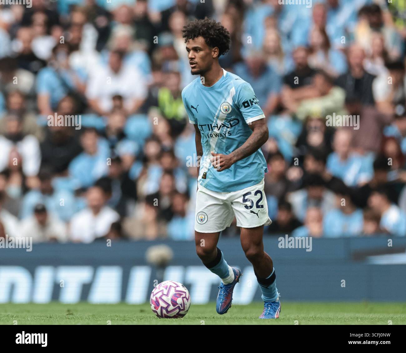 Tottenham manchester city 2025 hi-res stock photography and images - Alamy