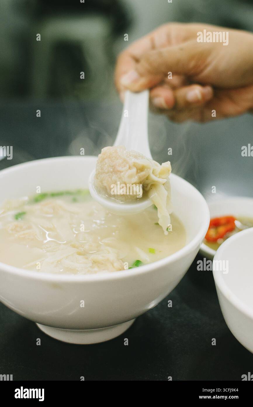Packaged dumplings hi-res stock photography and images - Alamy