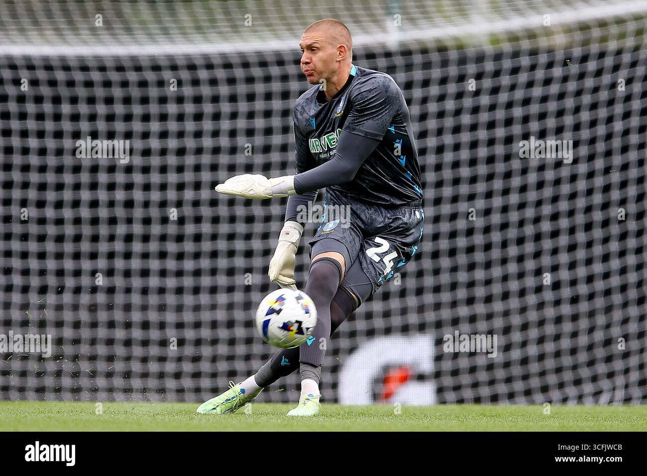 Sheffield wednesday ethan horvath hi-res stock photography and images ...