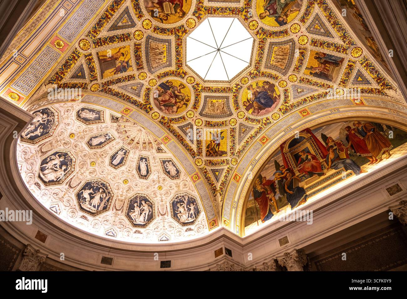 dome ceiling in the rotunda at the Morgan Library and Museum in NYC ...