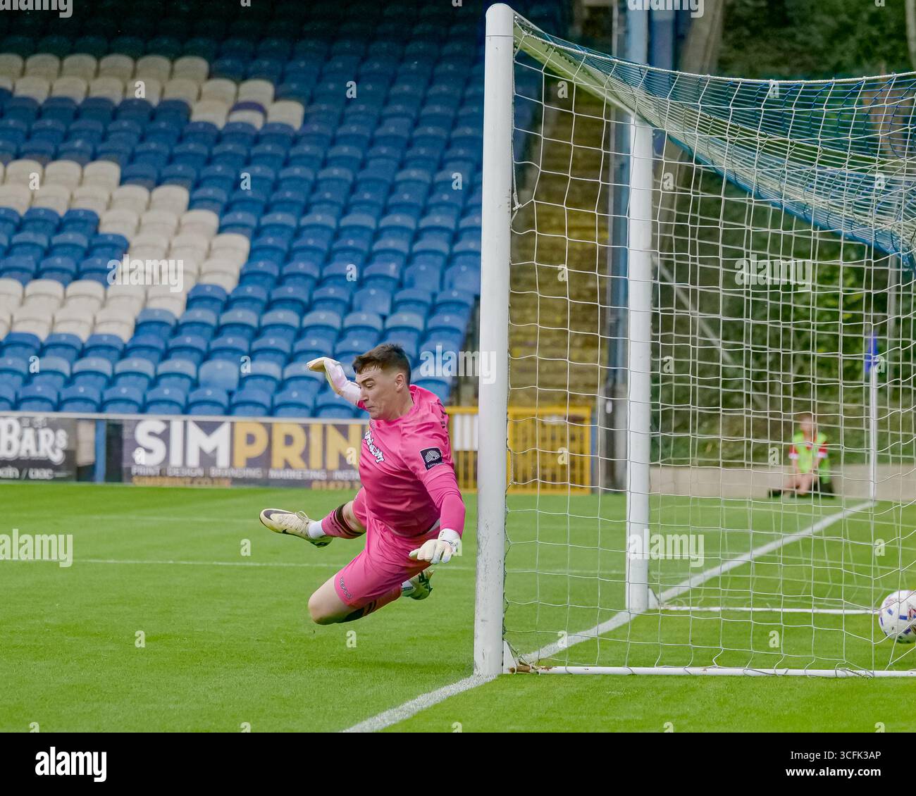 Halifax, UK. 23rd August 2025. FC Halifax Town score to equalise 1-1 ...