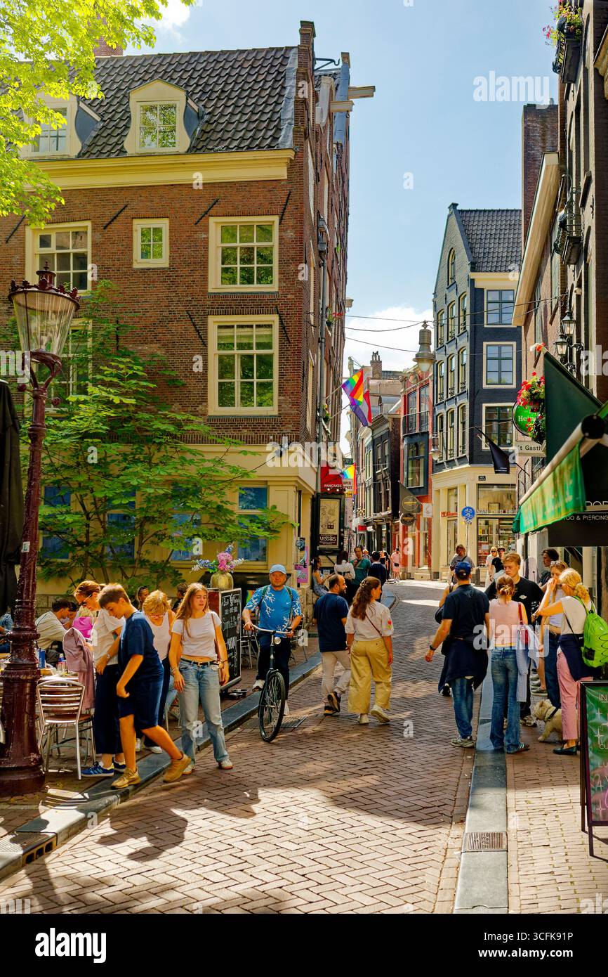 Pedestrian movement composition hi-res stock photography and images - Alamy
