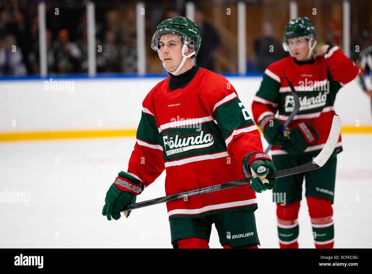 250823 Frölundas Jere Innala under ishockeymatchen i Strömstad Hockey ...