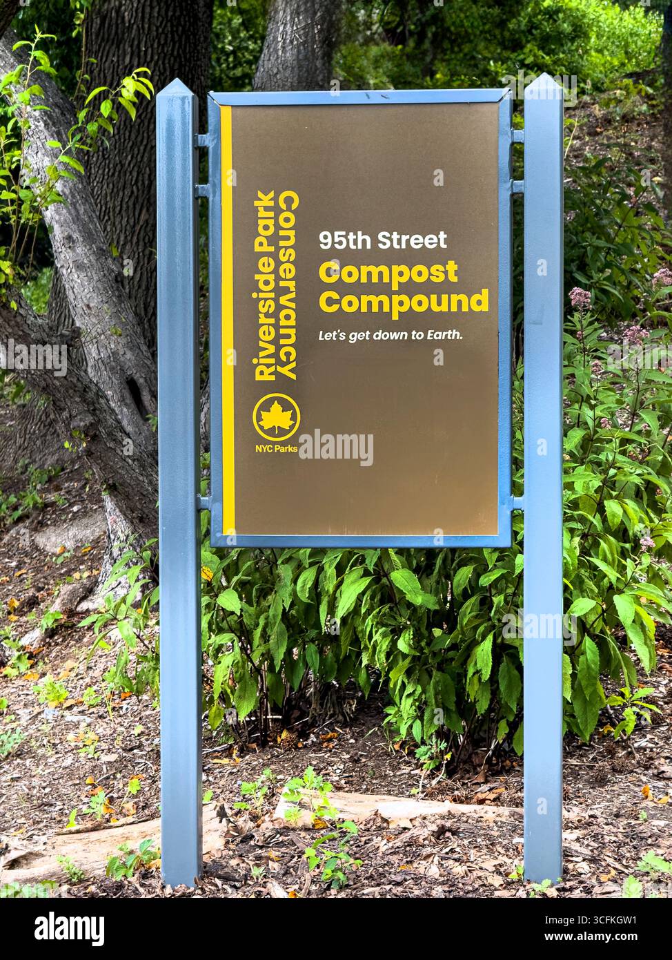 Sign for 95th Street Compost Compound, Riverside Park Conservancy ...