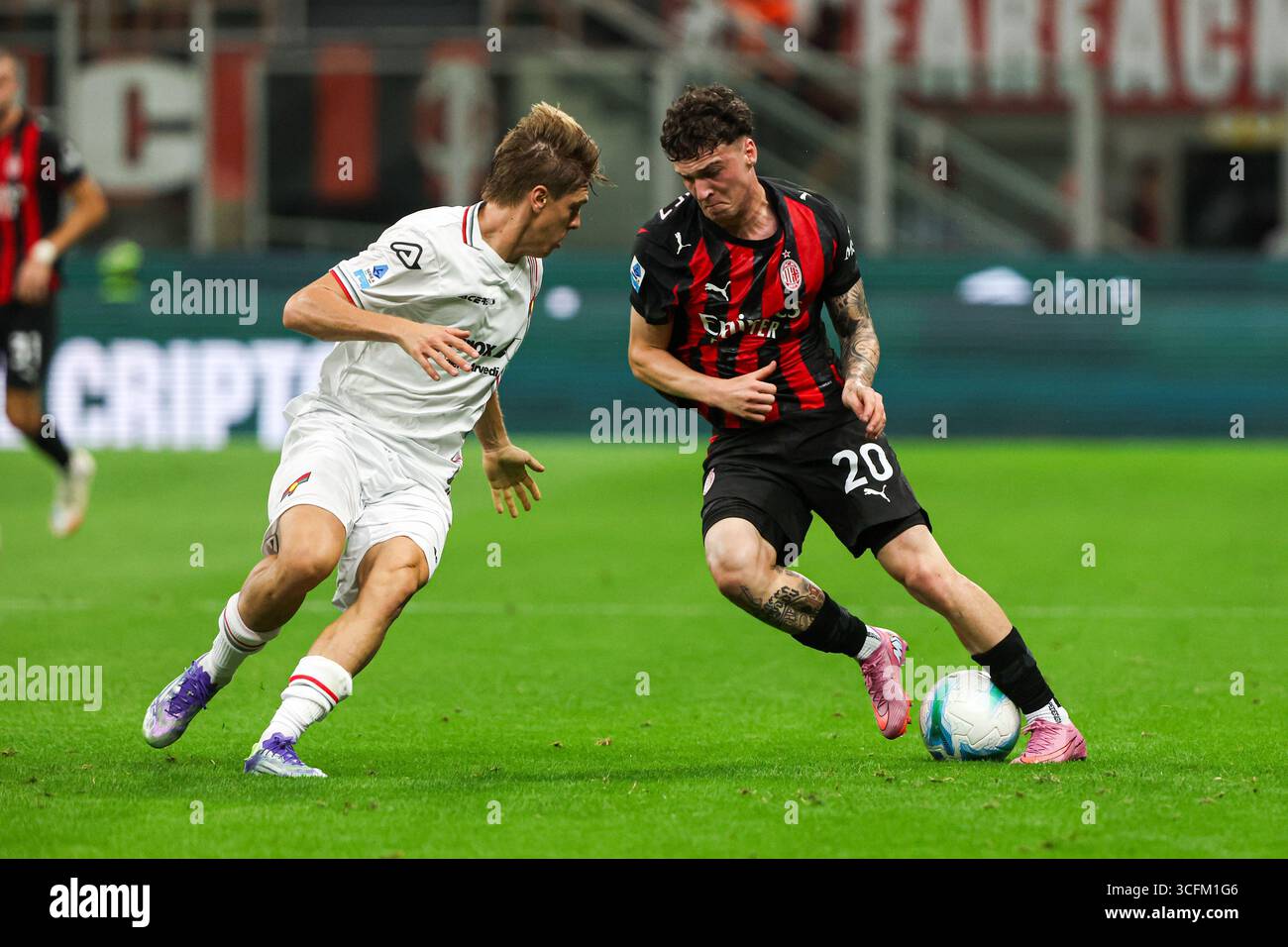 Alessio Zerbin (US Cremonese) in action against Alejandro Jimenez ...