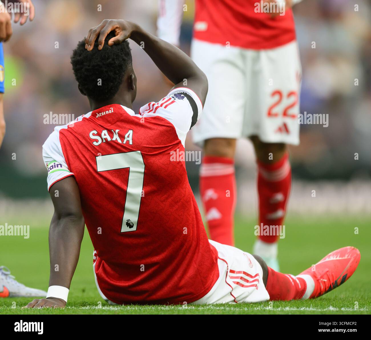 Bukayo saka arsenal down hi-res stock photography and images - Alamy