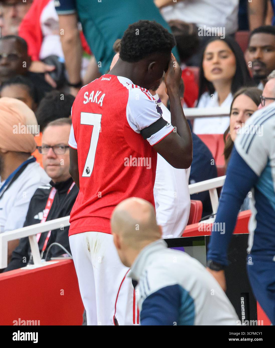 Arsenal v Leeds United - Premier League - Emirates Stadium - London ...