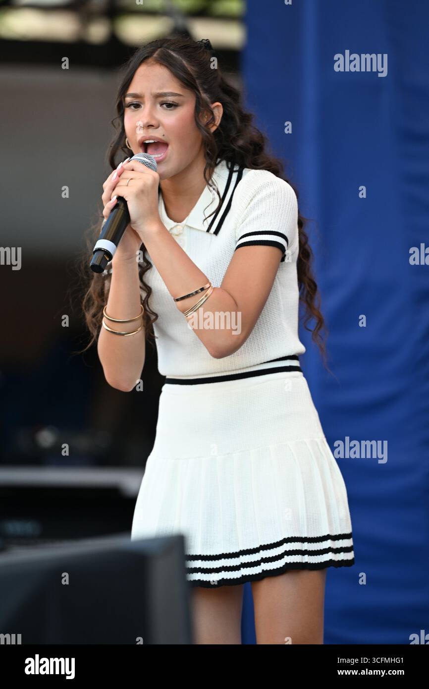 Flushing NY, USA. 23rd Aug, 2025. Liamani Segura performs during Arthur ...