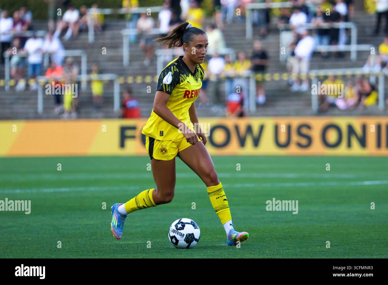 Dortmund, Deutschland 19. August 2025: DFB Pokal Frauen - 2025/2026 ...