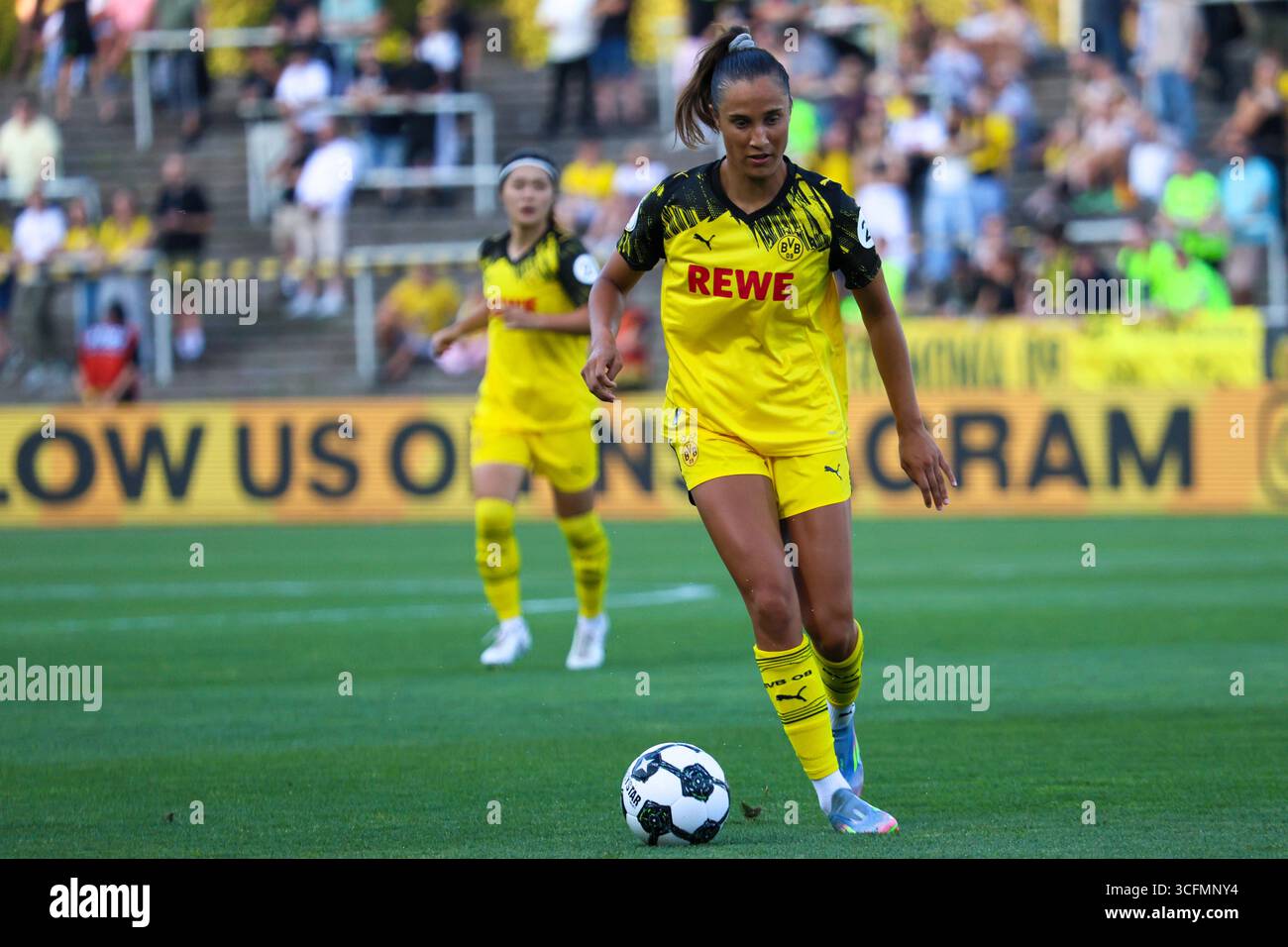 Dortmund, Deutschland 19. August 2025: DFB Pokal Frauen - 2025/2026 ...