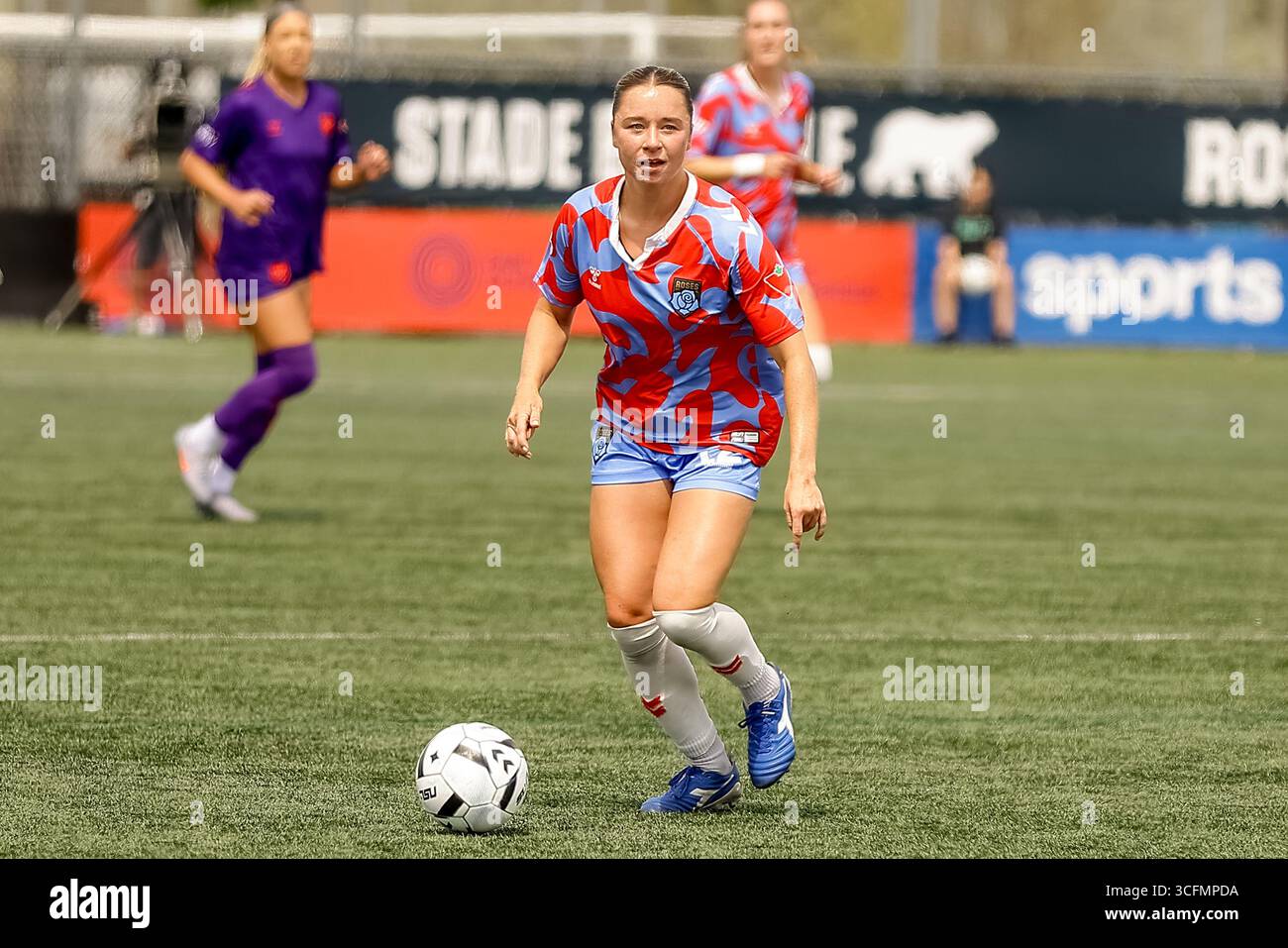 Soccer football womens les roses de montreal calgary wild fc hi-res ...