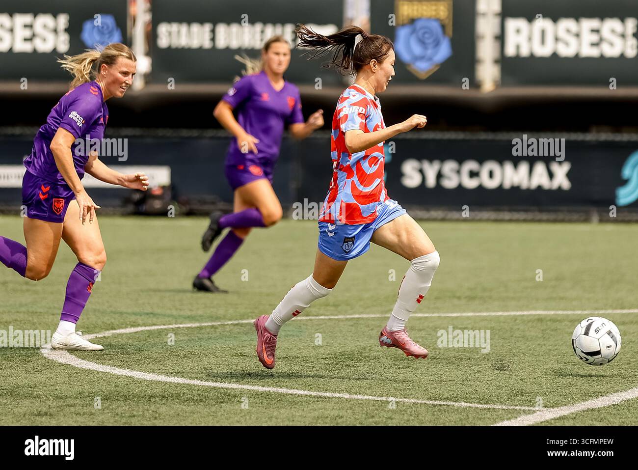 Game : Les roses de Montreal against Calgary wild FC : 2 - 0 in the ...