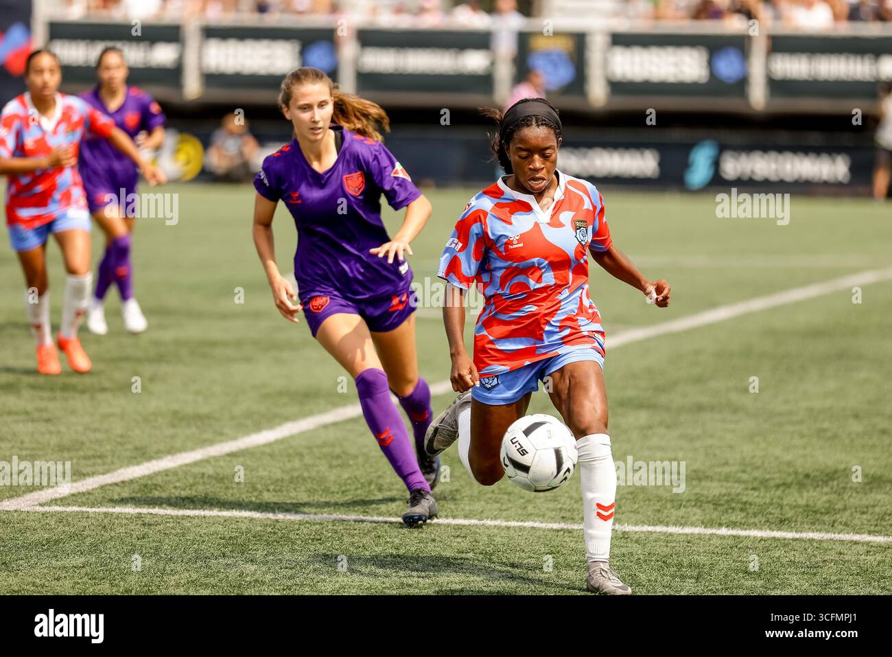 Game : Les roses de Montreal against Calgary wild FC : 2 - 0 in the ...