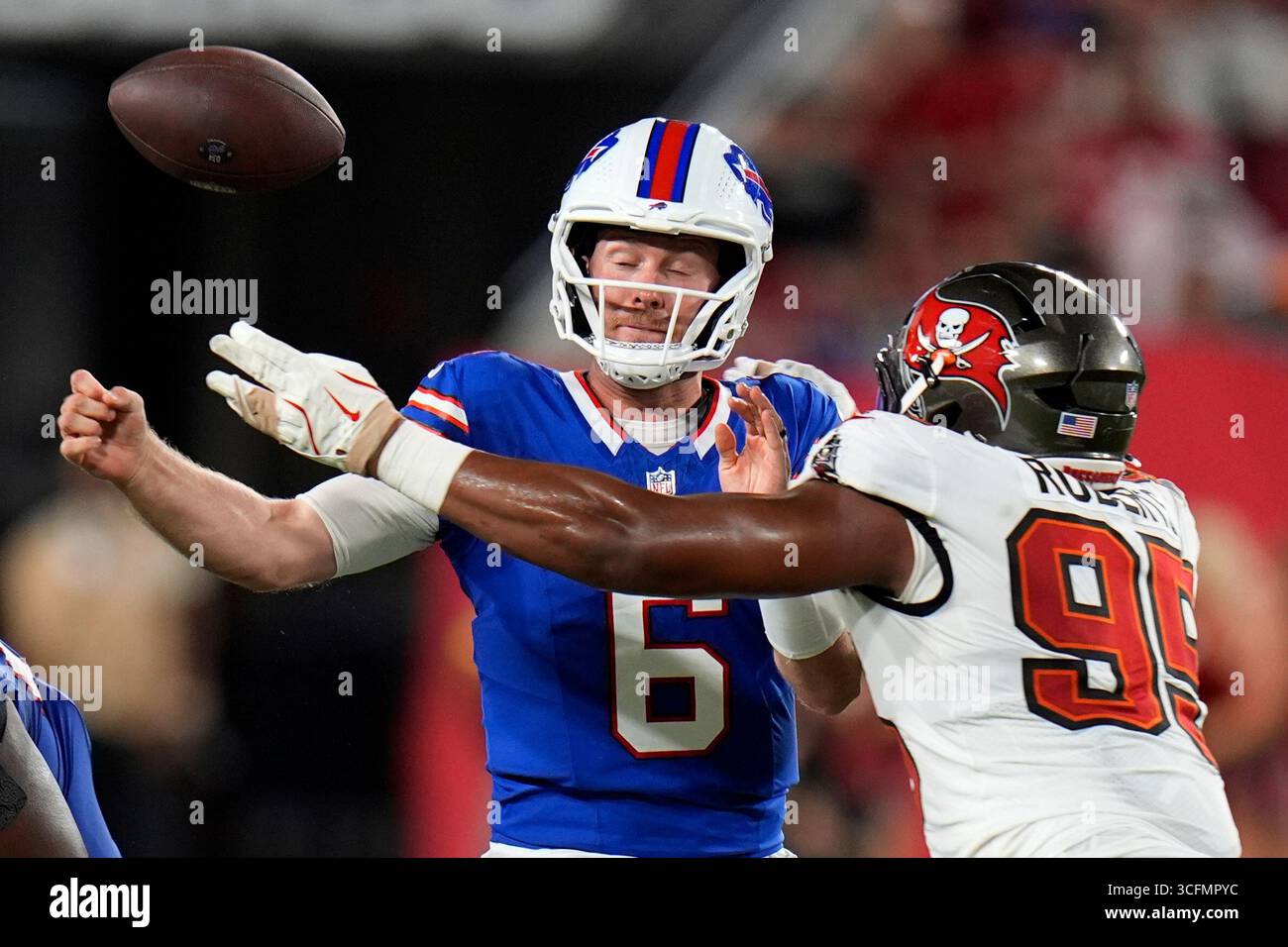Tampa Bay Buccaneers defensive end Elijah Roberts hits Buffalo Bills ...