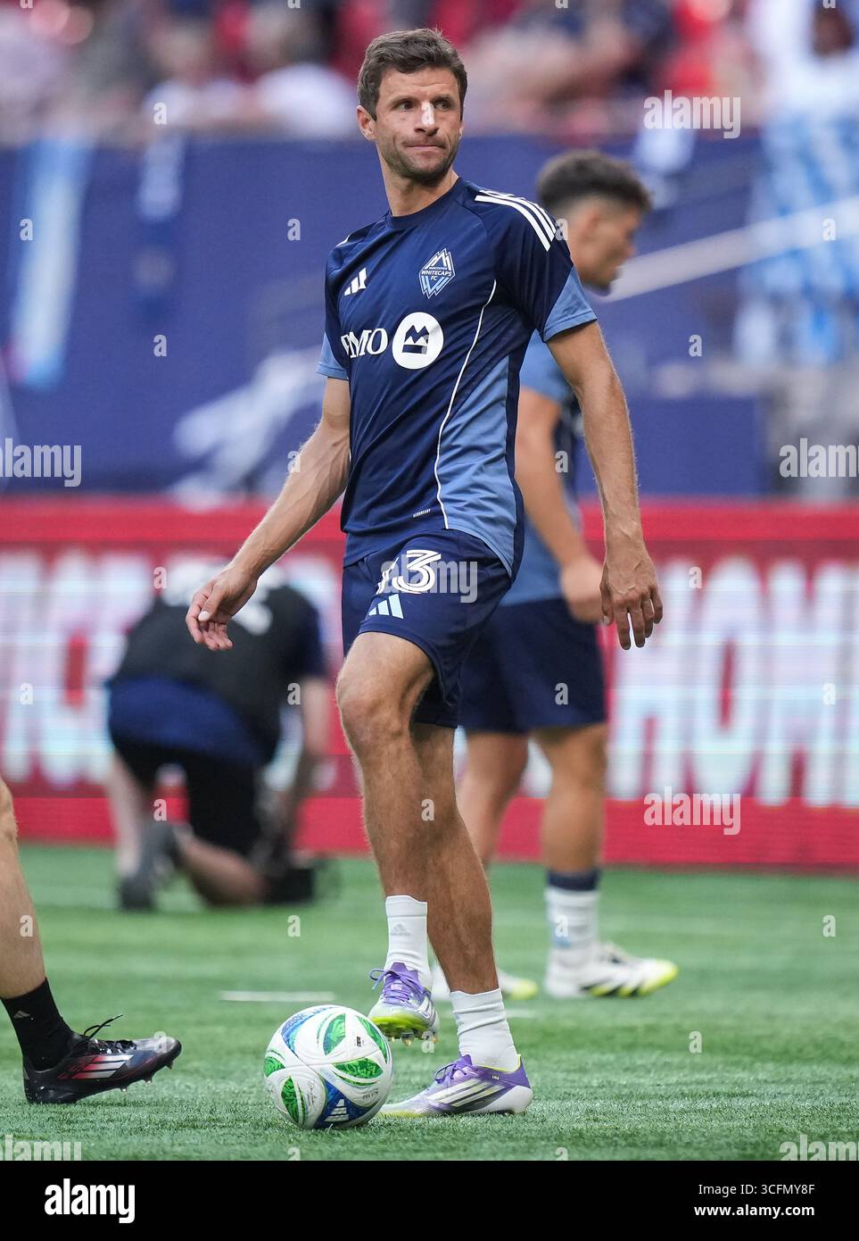 Vancouver Whitecaps Thomas Muller warms up before an MLS soccer match ...