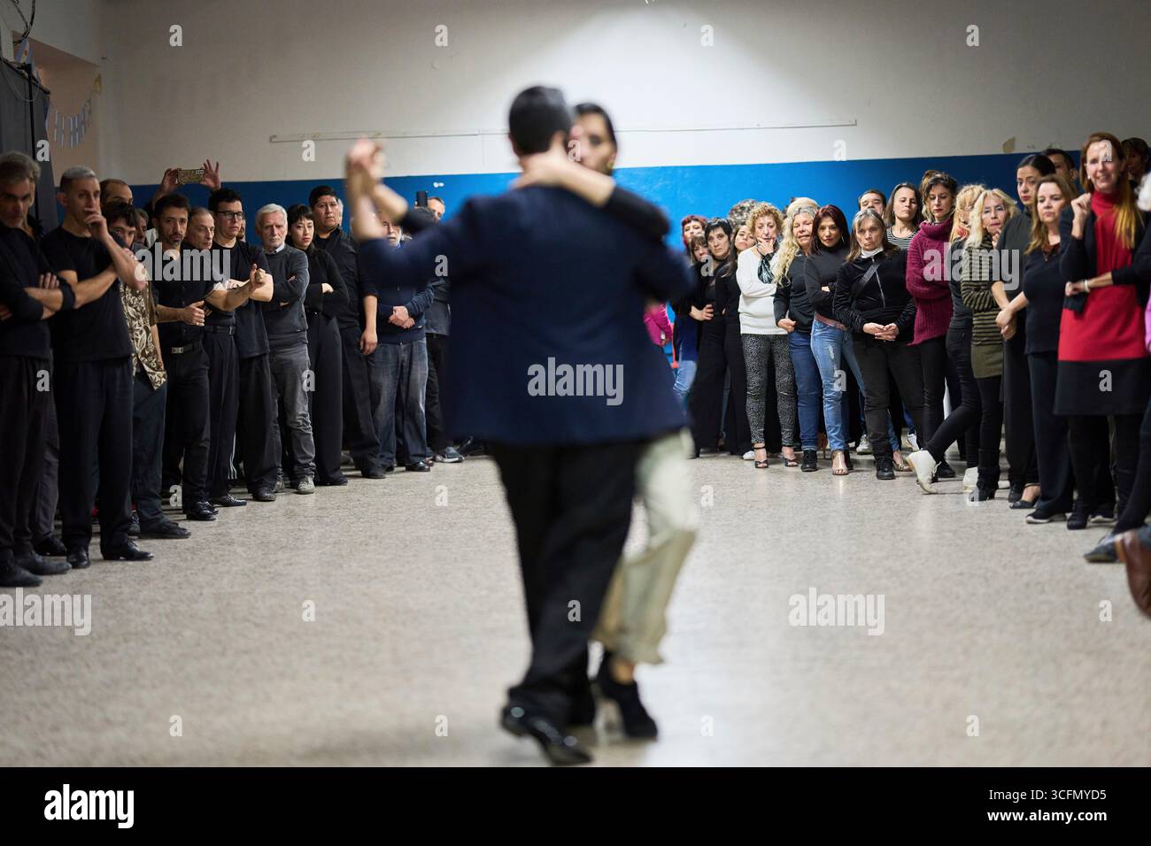 Students observe tango teachers Laura Murphy and Fransley Marcel in a ...