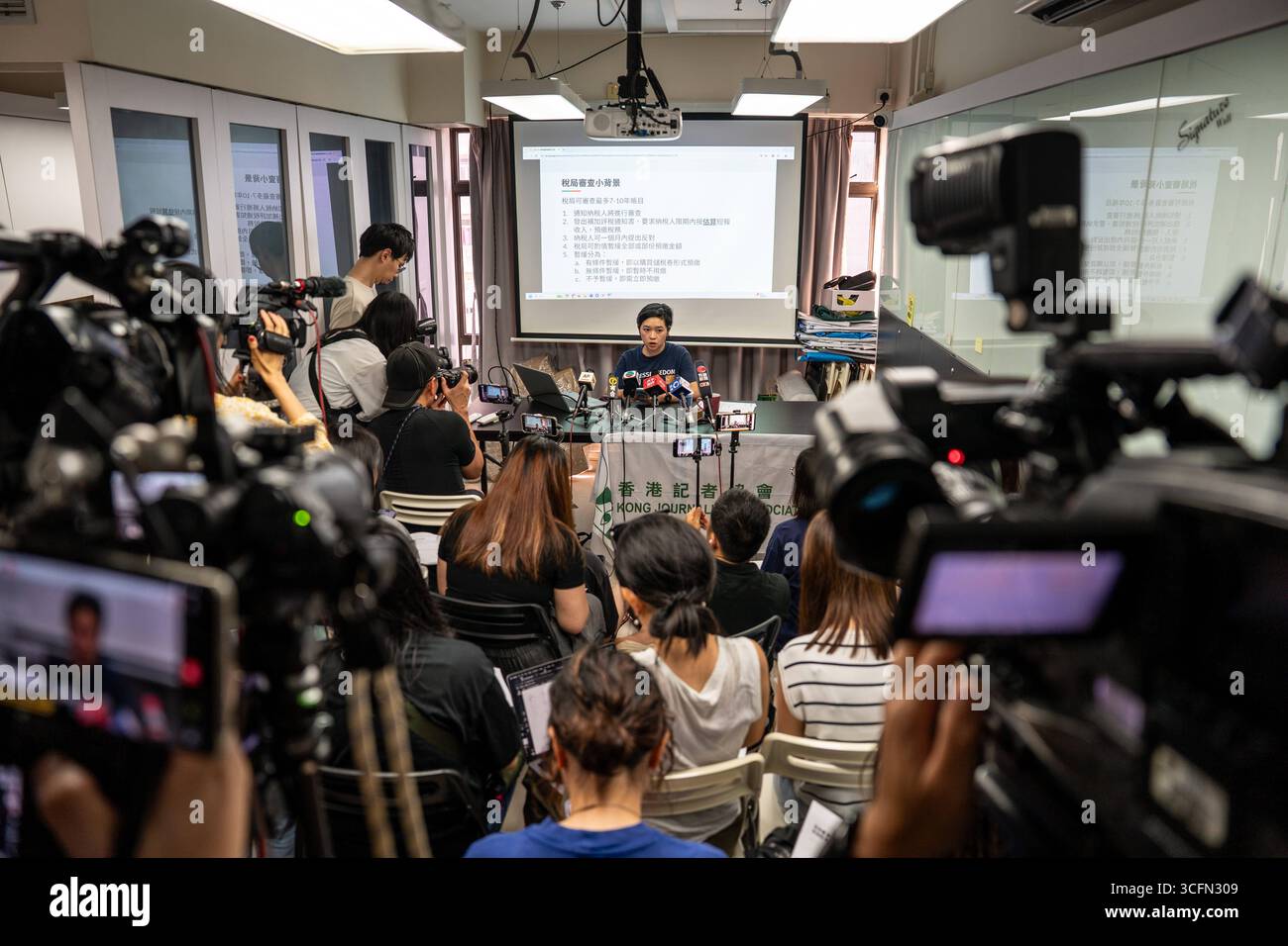 Hong Kong Journalist Group Says Reporters Taxes are under Scrutiny Hong ...