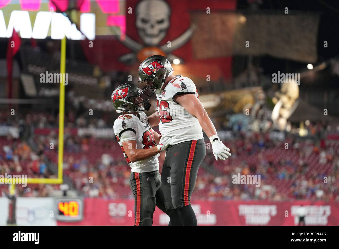 Tampa Bay Buccaneers cornerback Jamel Dean (35) celebrates his ...
