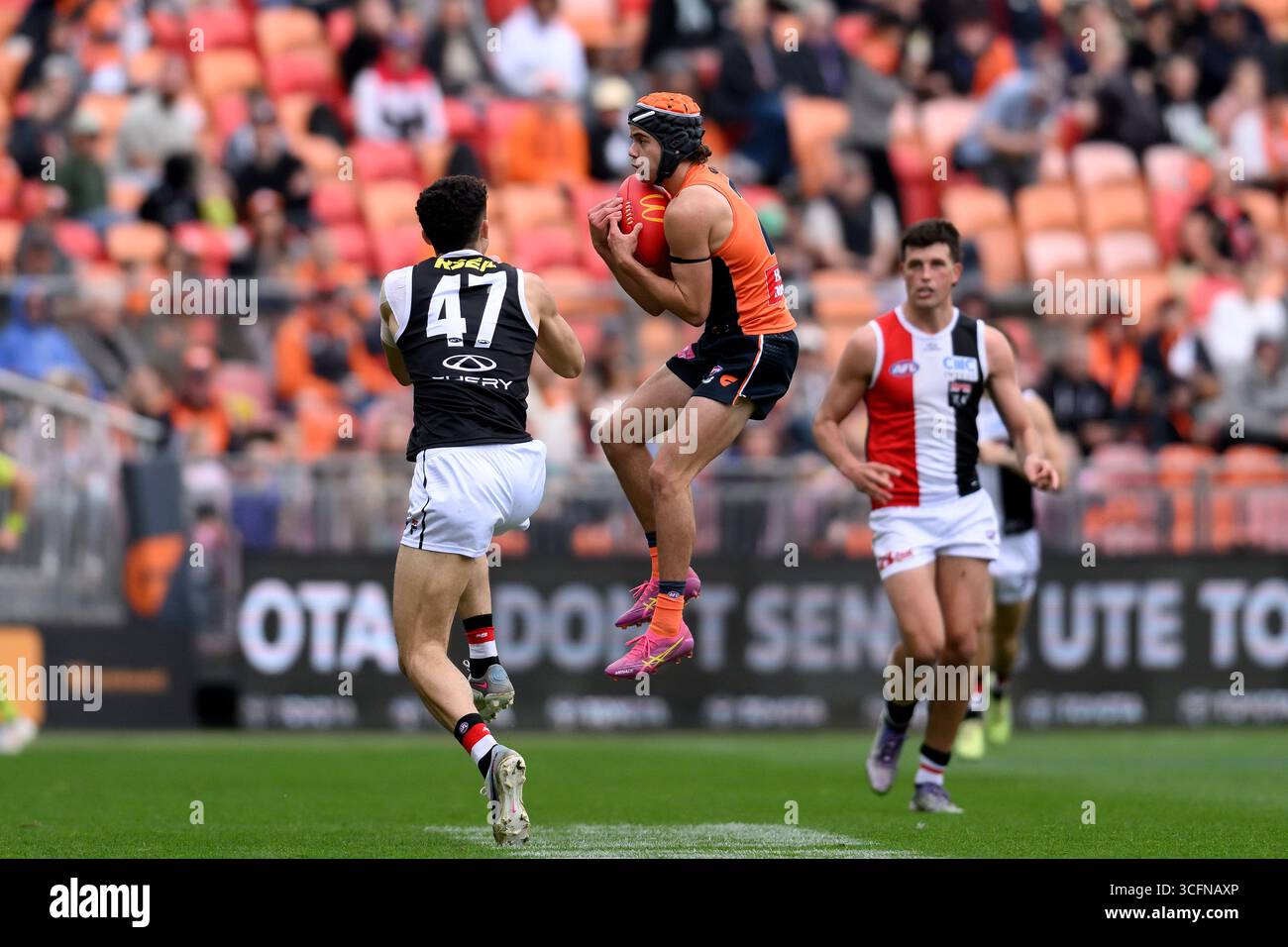 Darcy Jones of the GWS Giants catches the ball during the NRL Round 25 ...