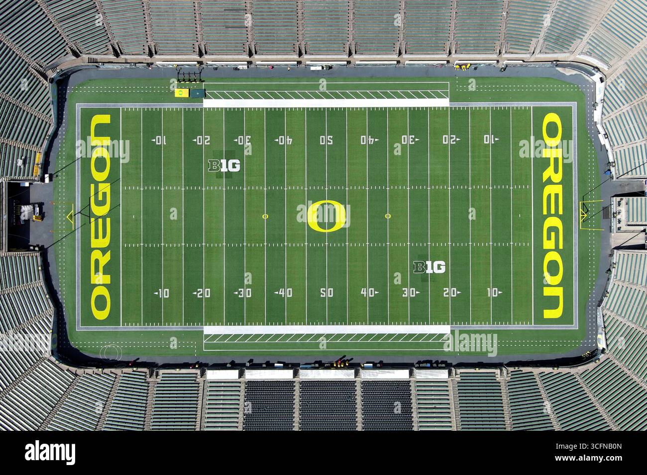 A general overall aerial view of the Oregon Ducks and Big Ten ...
