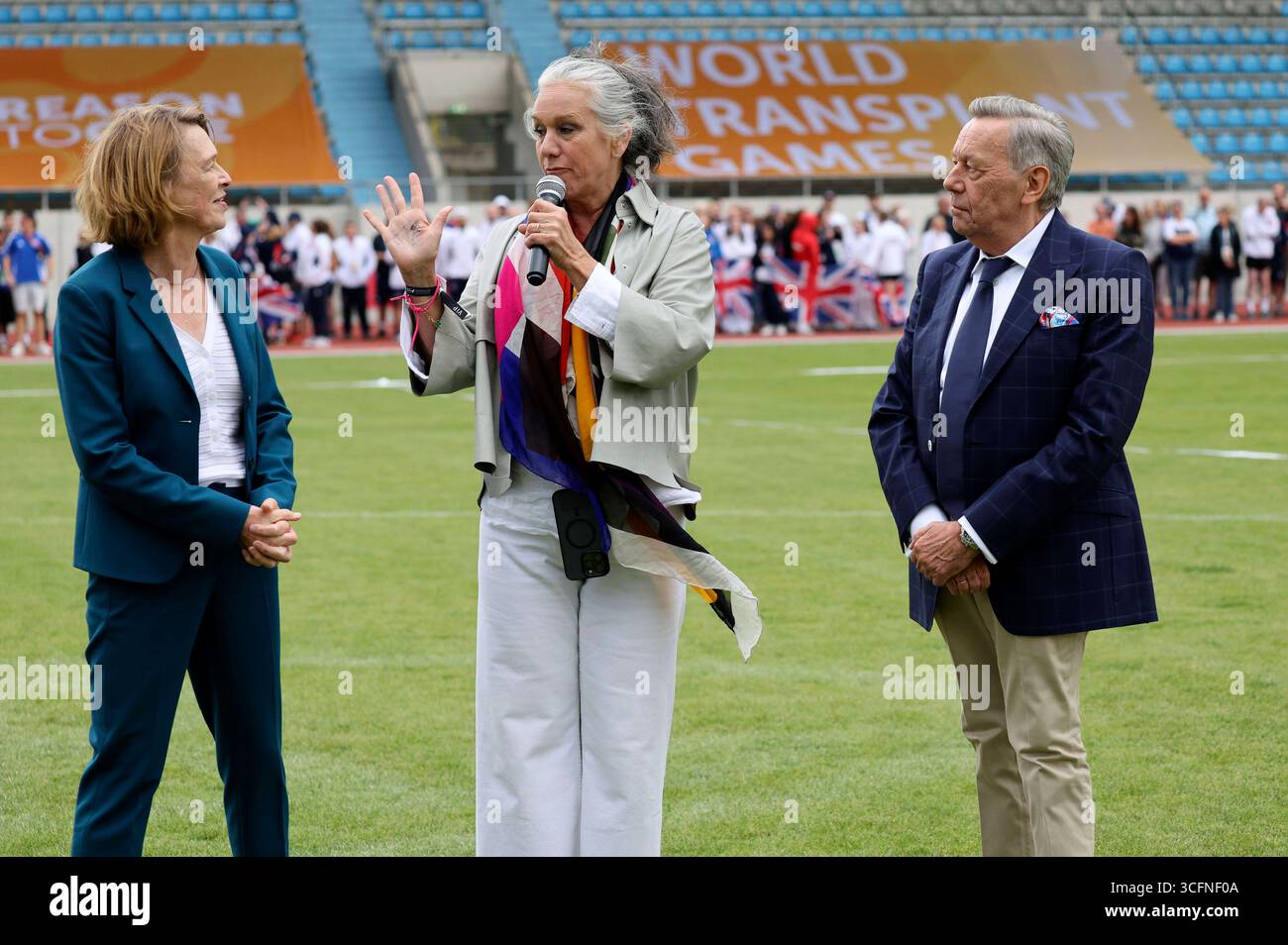 Elke Büdenbender, Liz Schick und Roland Kaiser bei der ...