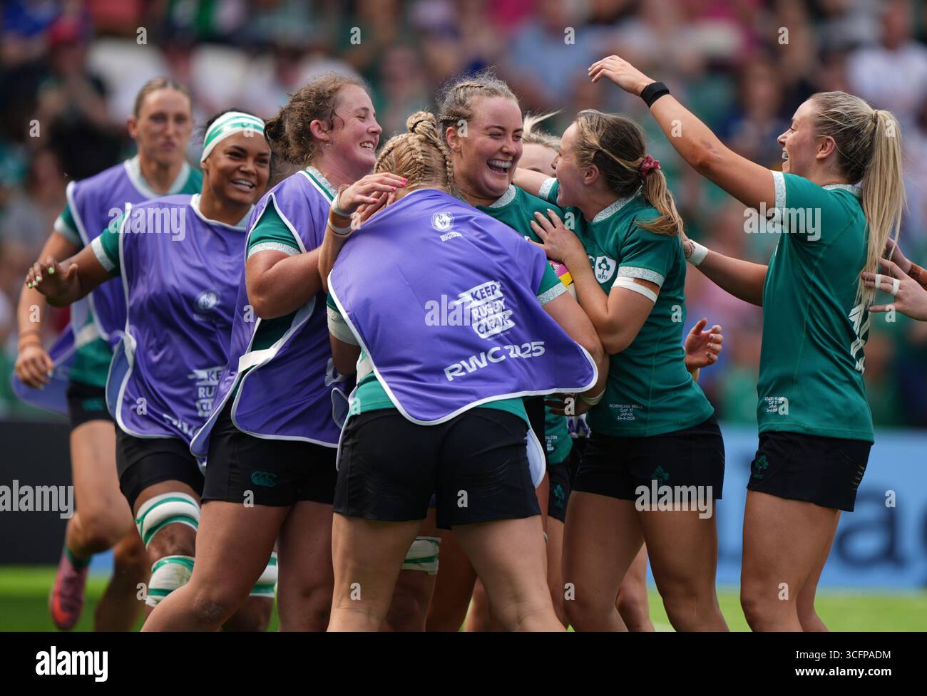 Ireland's Fiona Tuite (centre) celebrates with her team mates after ...