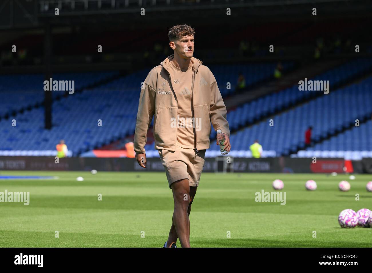 Ryan yates 2025 hi-res stock photography and images - Alamy