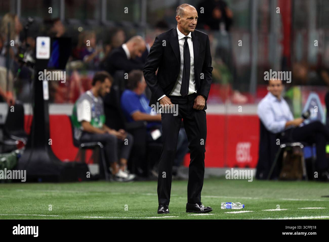 Massimiliano Allegri, head coach of Ac Milan looks on during the Serie ...